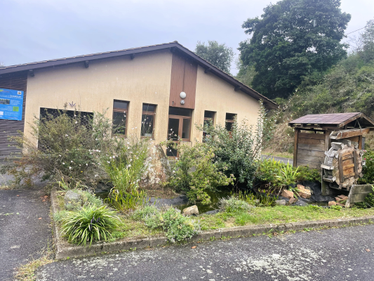 Location d'espaces de COMMUNE DE CHAMELET - Espace sur Demande